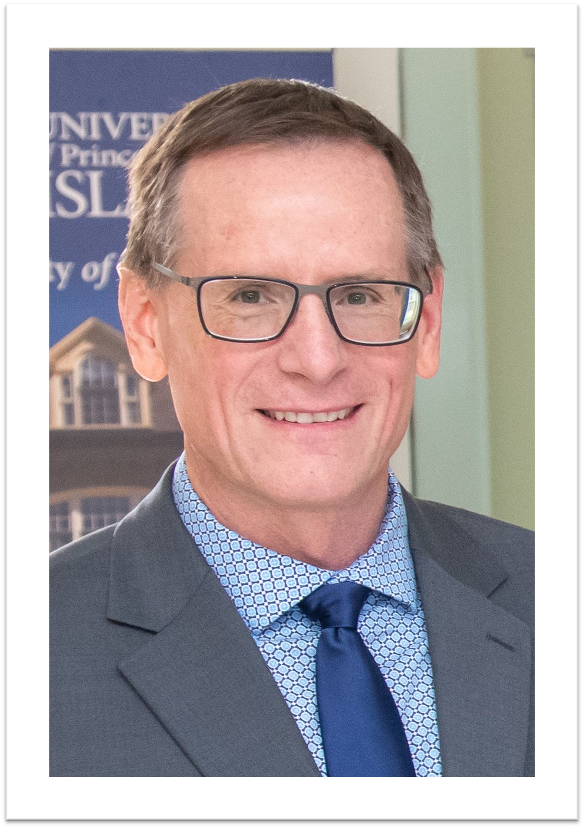 Commission Members - MPHEC